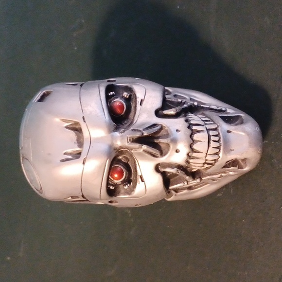 Source Unknown | Accents | Terminator Genisys Endo Skull | Poshmark